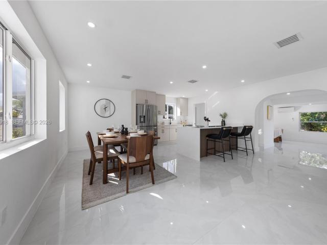 651 NW 9th St, Homestead, FL 33030 | MLS #A11998