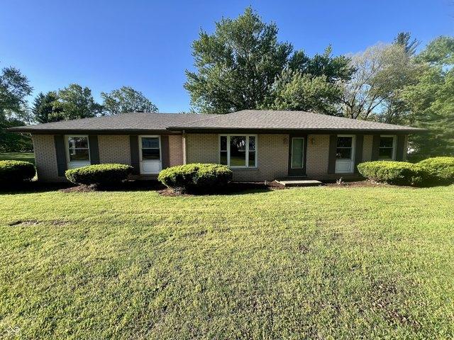 651 S Coal Creek Dr, Hillsboro, IN 47949