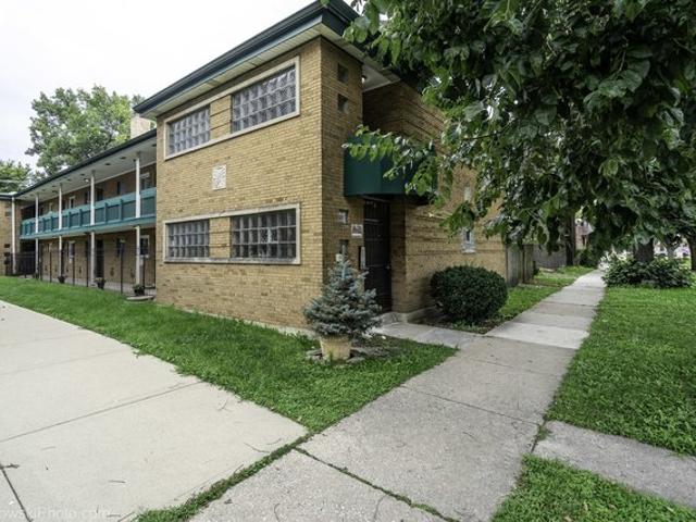 651 South Blvd Apt 3, Oak Park, IL 60302