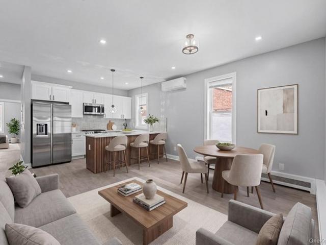 651 Saint Lawrence Ave, Bronx, NY 10473