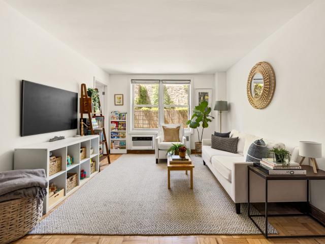 651 vanderbilt street 2a