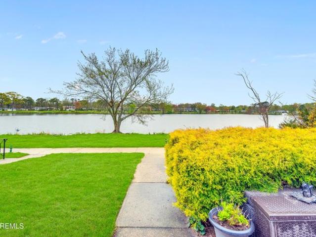 651B Plymouth Dr Unit B, Lakewood, NJ 08701