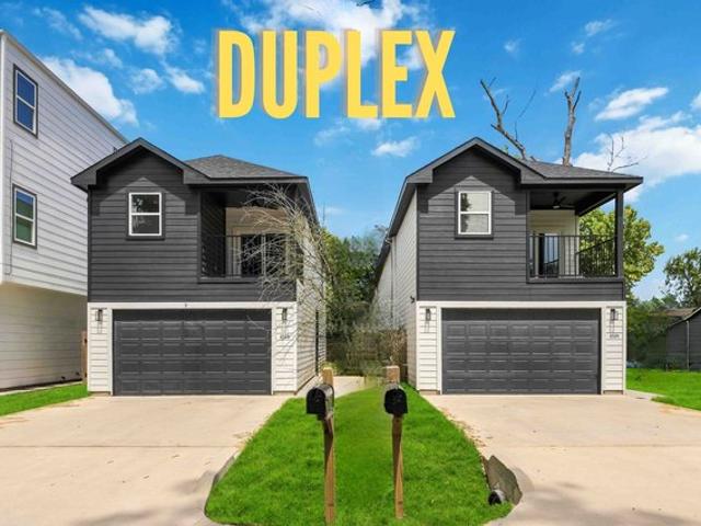 6524 and 6526 Tuskegee St, Houston, TX 77091