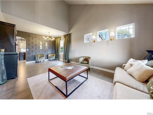 6525 Aberdour Circle