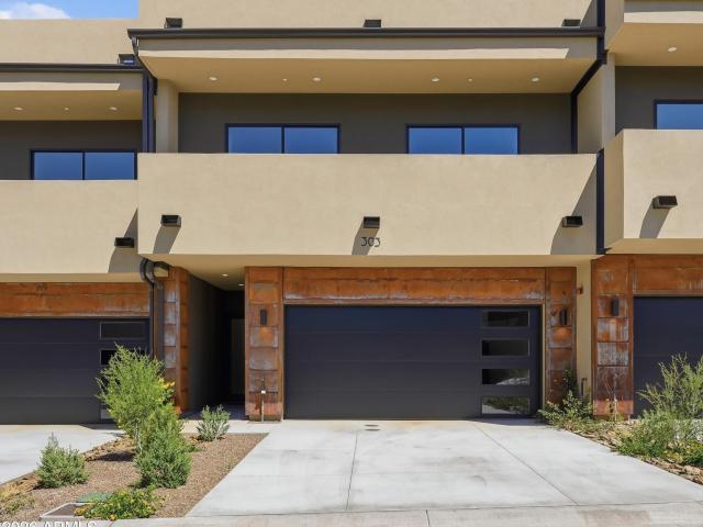6525 E Cave Creek Rd, Unit 303, Cave Creek, AZ 85331 | MLS #7010 | Compass