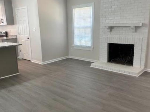 6525 Harrisburg Road