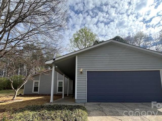 6525 Thamesmead Ln, Mint Hill, NC 28227