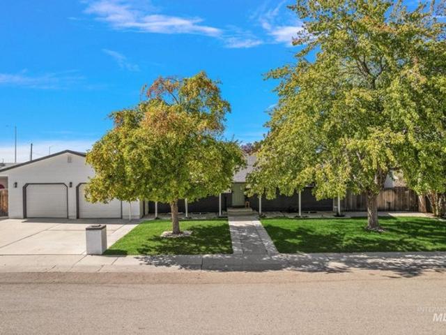 6525 W Grandview Dr, Boise, ID 83709