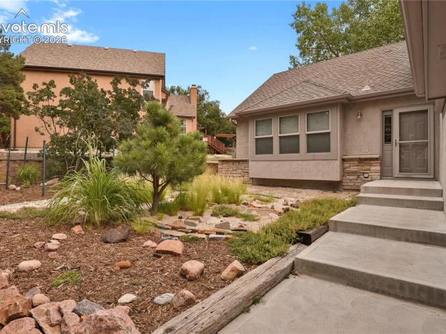 6525 White Falcon Court