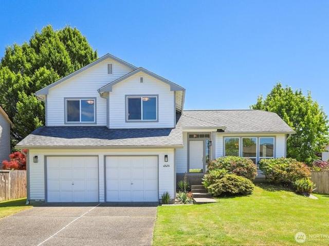 6525 56th Dr NE, Marysville, WA 98270
