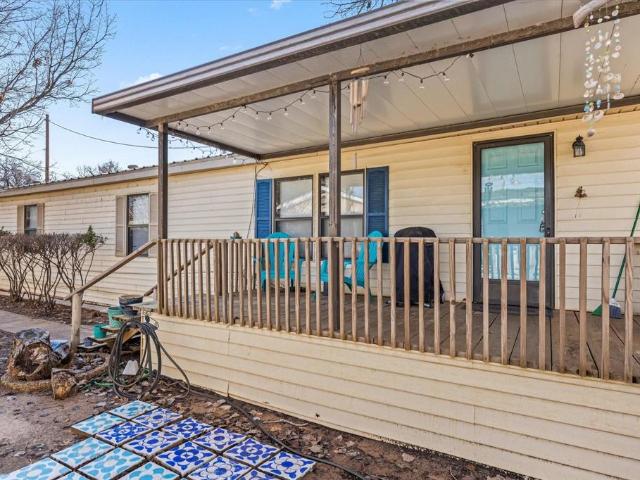 6526 Blue Water Ct, Granbury, TX 76049 | MLS #21201 | Compass