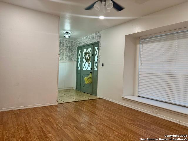 6526 Spring Manor