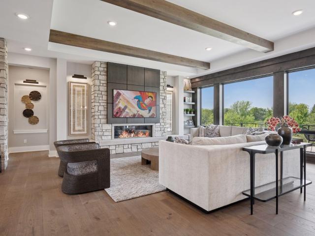 6528 Peaceful Lane