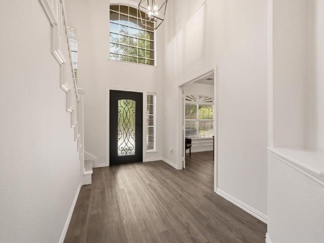 6528 Stewart Boulevard