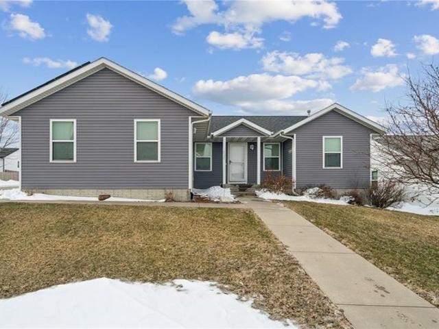 6520 Ohio St SW, Cedar Rapids, IA 52404