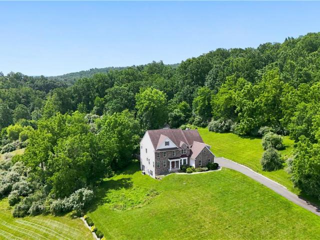 6520 Granville Rd, Zionsville, PA 18092 | MLS #773697
