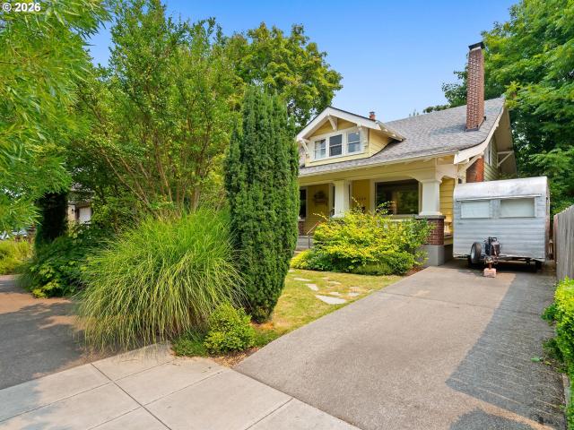 6520 SE 16TH AVE