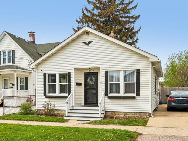6520 32nd Ave, Kenosha, WI 53142