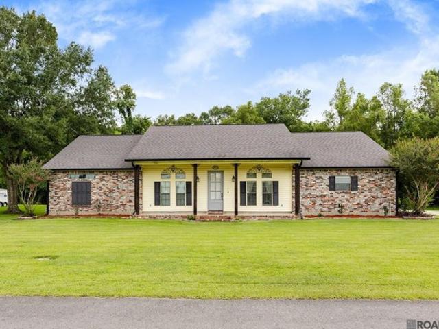 65210 Mendoza Dr, Plaquemine, LA 70764