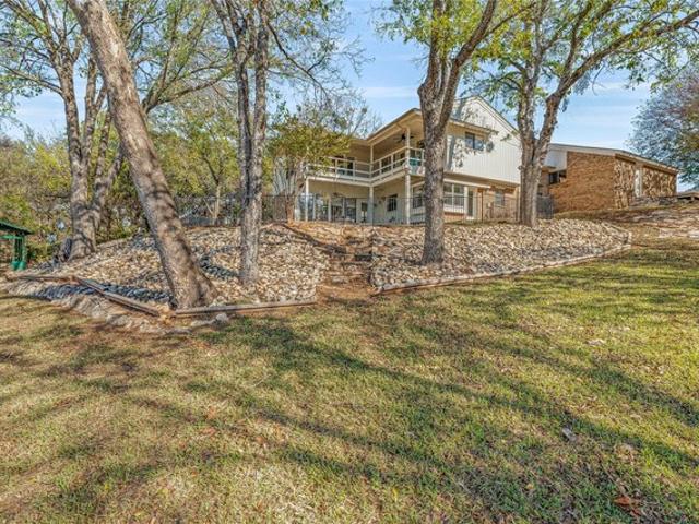 6521 Edgewood Ct, Granbury, TX 76049