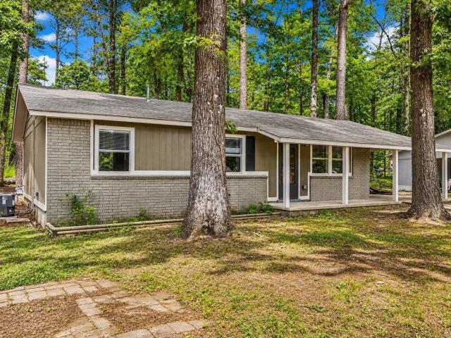 6521 Grayson Drive