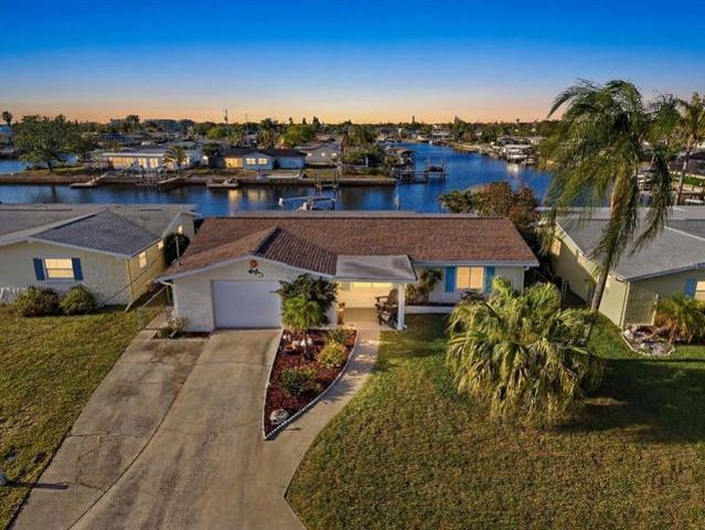 6521 Leeside Isle, Hudson, FL 34667