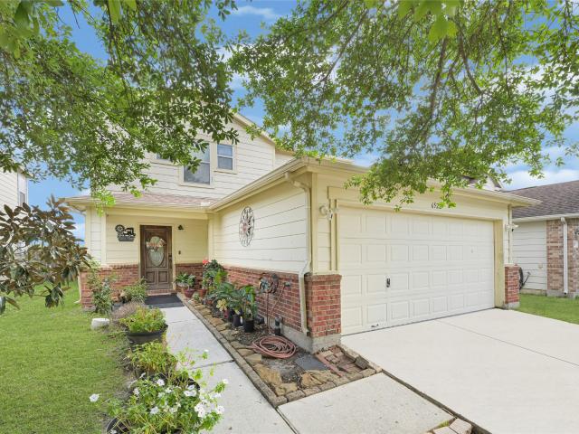 6522 Green Pear Ln, Houston, TX 77049 | MLS #36822 | Compass