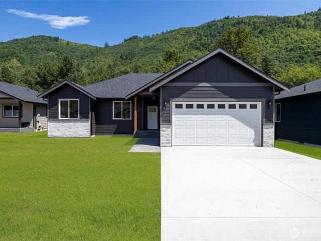 6522 Watson Loop, Maple Falls, WA 98266