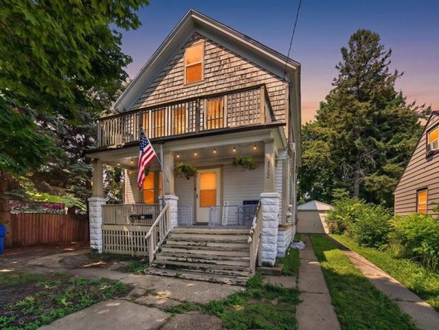 6522 28th Ave, Kenosha, WI 53143