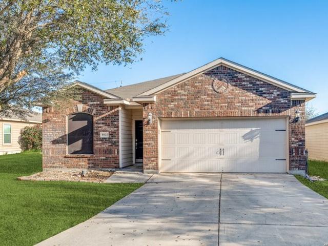 6523 Luckey Sq, San Antonio, TX 78252