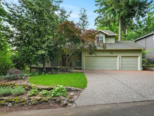 6523 SW Moonshadow Ct, Portland, OR 97223