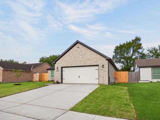 6523 vanlynn lane