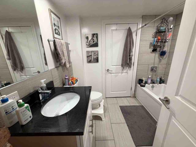 652 54 2 Bedroom Apartment for Rent at 652 W Roscoe St, Chicago, IL 60657 Lakeview