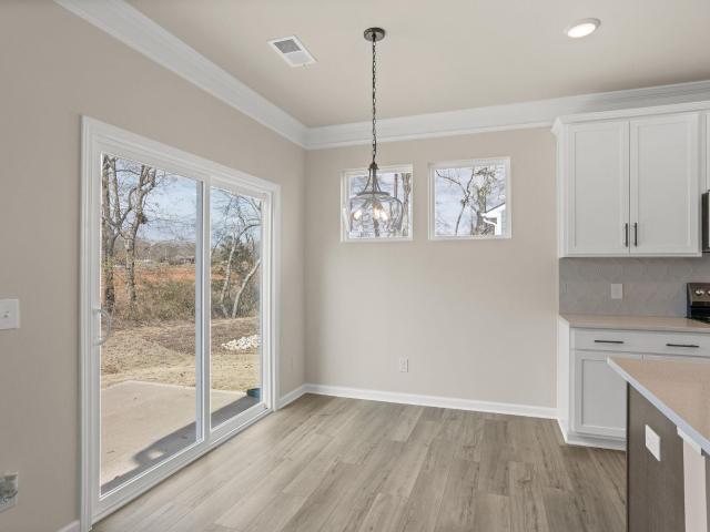 652 Columbus Cir, Simpsonville, SC 29680 | MLS #1560