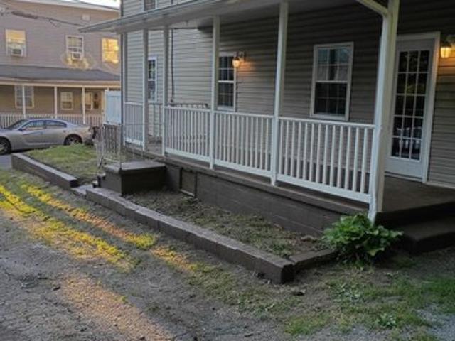 652 Baker St, Cumberland, MD 21502