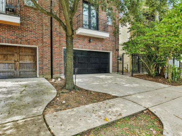 652 E 6th 1/2 St, Houston, TX 77007