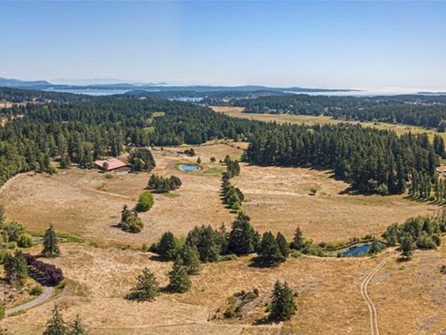 652 Halvorsen Rd, Friday Harbor, WA 98250