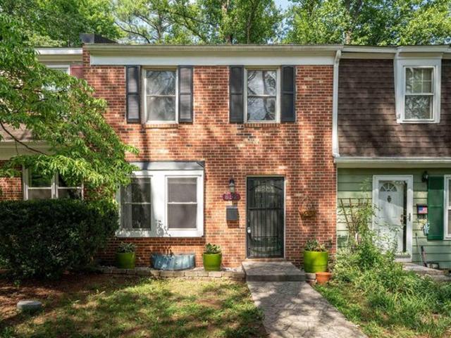 652 Lockesley Ter, Charlottesville, VA 22903