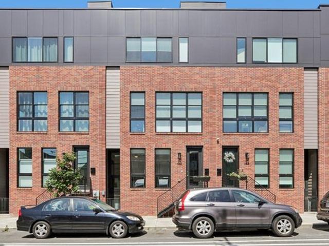652 N 13th St, Philadelphia, PA 19123