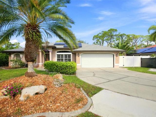 652 N Elm St, Englewood, FL 34223