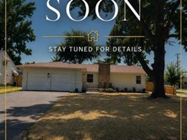 652 W University St, Springfield, MO 65807