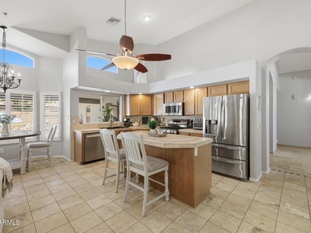 652 W Nido Ave, Mesa, AZ 85210 | MLS #7016 | Compass