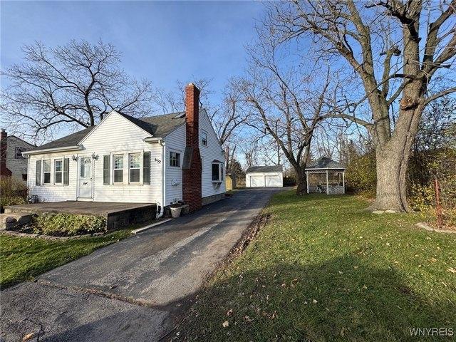 652 Wehrle Dr, Buffalo, NY 14225