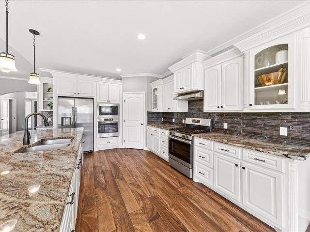 6534 Paddington Drive