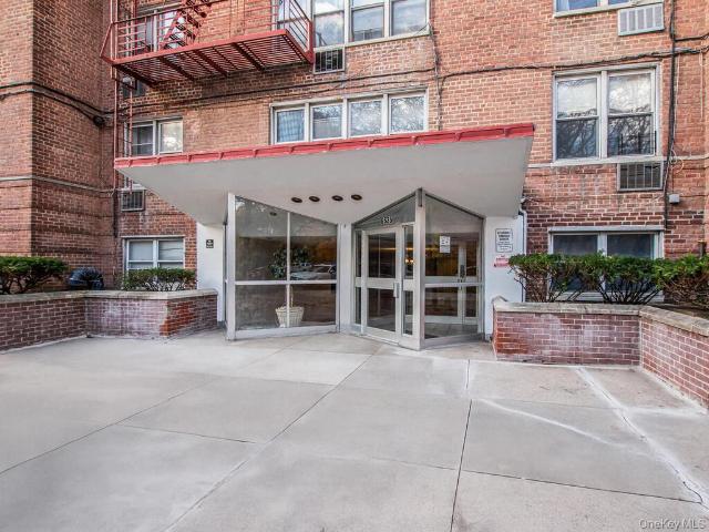 6535 Broadway, Unit 2E
