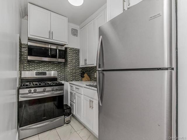 6535 Broadway, Unit 4G