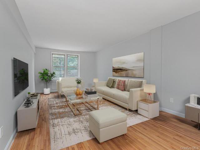 6535 Broadway 3F
