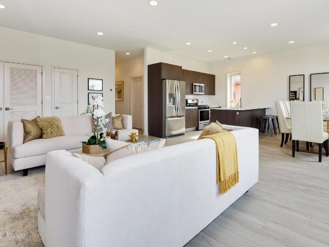 6535 w dickens avenue # 2w