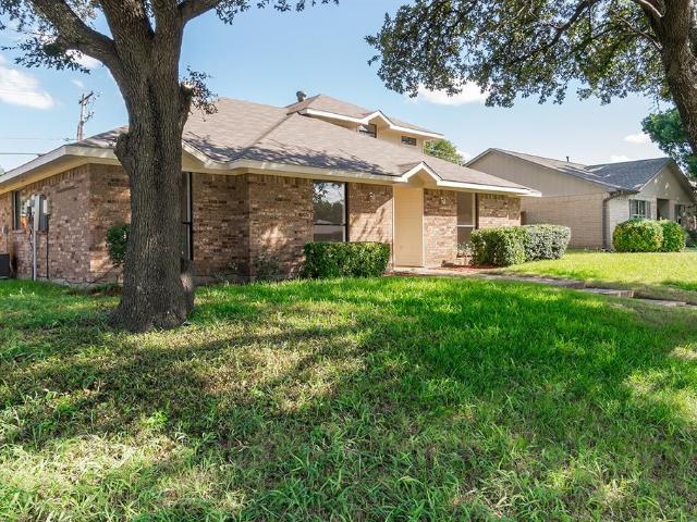 6536 Bronze Leaf Drive