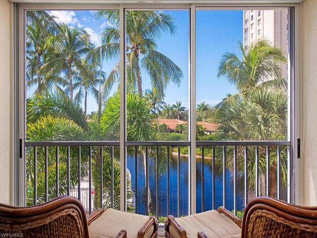 6537 Marissa Loop, Unit 10, Naples, FL 34108 | MLS #225056 | Compass